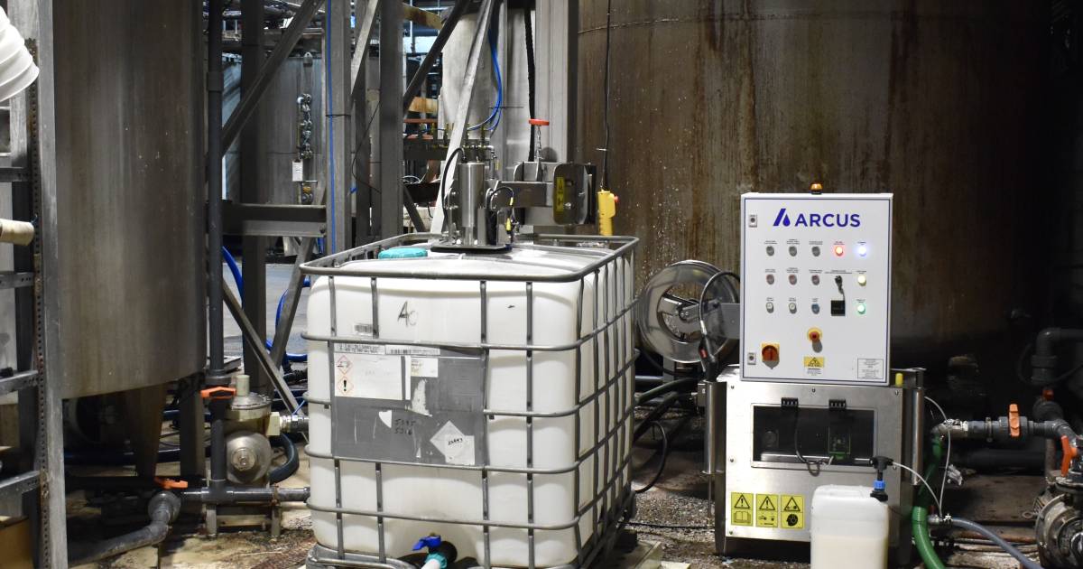 VASA IBC Cleaning System Case Study: Ionic Products | Arcus Cleaning ...